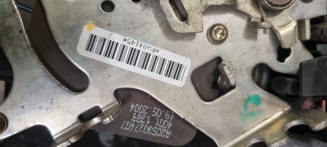 MERCEDES VITO/VIANO W639 PASSENGER FRONT DOOR LOCK £45.00 - PicClick UK