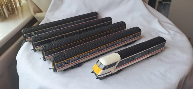 HORNBY INTERCITY MK4 Carriages x4 & DVT £30.00 - PicClick UK