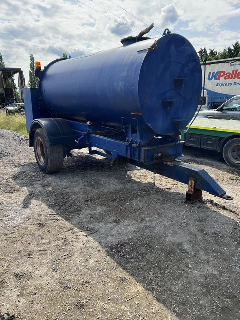 WATER BOWSER/TRACTOR BOWSER/CROP Sprayer/dust Suppression/tractor/farm ...