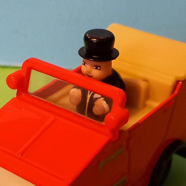 THOMAS THE TANK Engine Winston Sir Topham Hatt Red Car Diecast 2012 ...