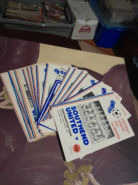 SOUTHEND UNITED HOME Football Programmes x 20 1977/1978 All Listed £12. ...