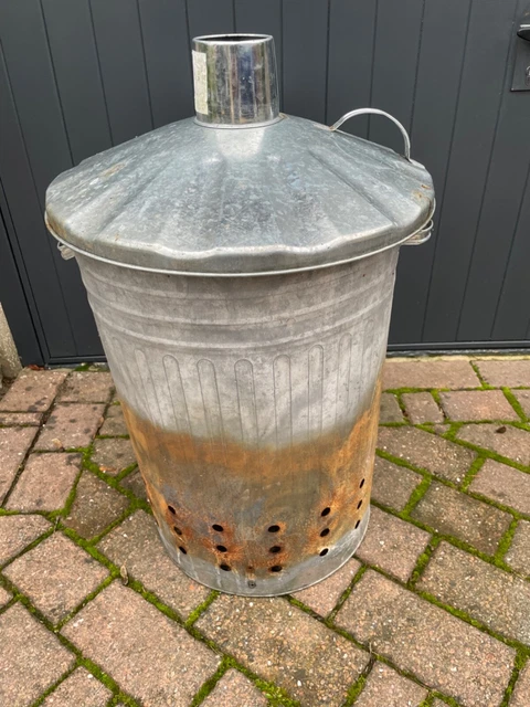 90L GALVANIZED INCINERATOR BIN for PAPER/LEAVES/GARDEN RUBBISH, etc. £5 ...