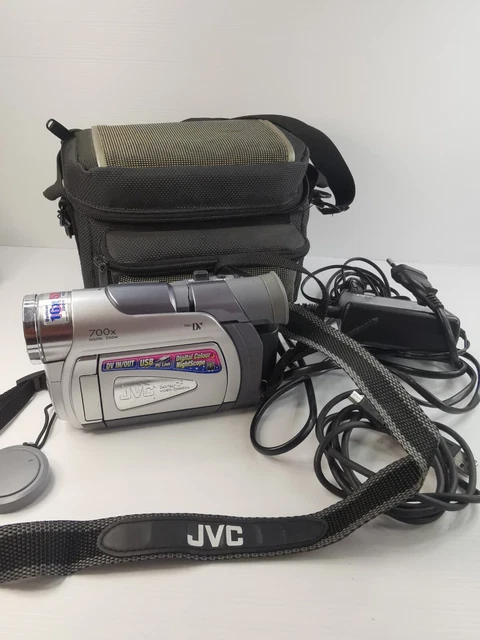 JVC GR-D50E MINIDV Digital Video Camera Recorder +Charger EUR 89,00 ...
