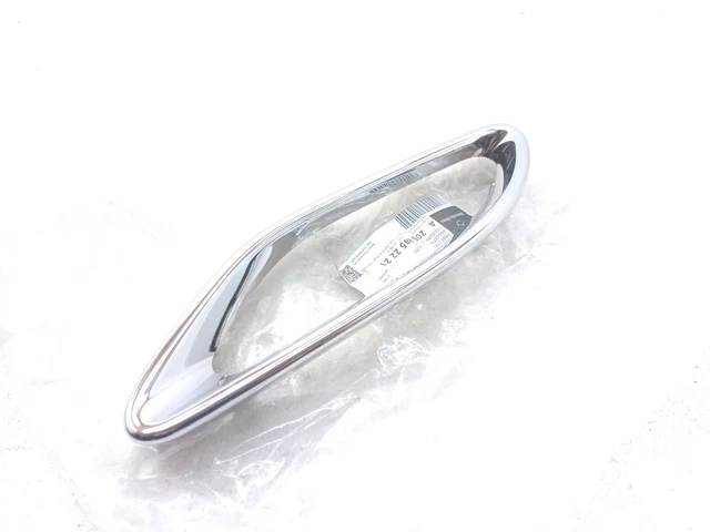 NEW ORIGINAL MERCEDES-BENZ W205 Exhaust Trim Tailpipe Chrome Right ...