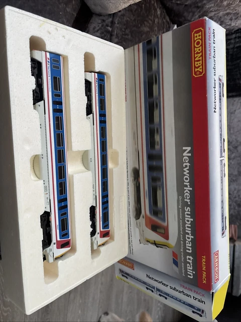 HORNBY OO GAUGE R2001 NSE Network Suburban Class 466 2-Car Train Pack 0 ...