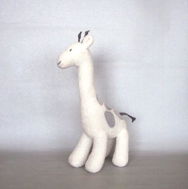 THE LITTLE WHITE Company Giraffe Baby Soft Toy. 11" tall. Squeaker ...