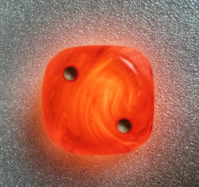WÜRFEL SEHR SELTEN DDR Bakelit Catalin Circa 3,4 cm Schlieren Traumhaft ...