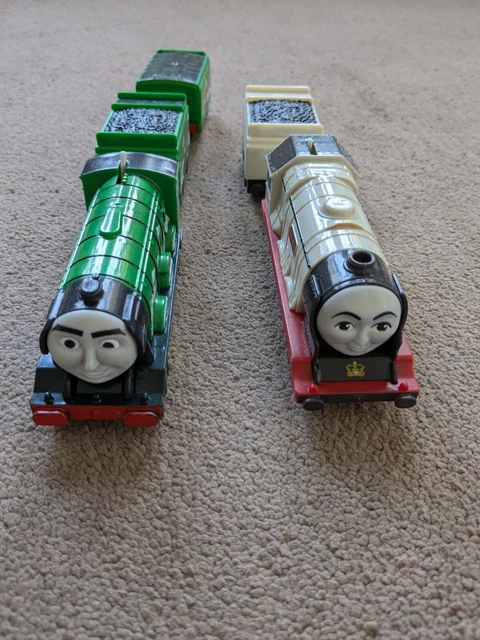 THOMAS & FRIENDS motorised trains. Flying Scotsman and Duchess bundle ...