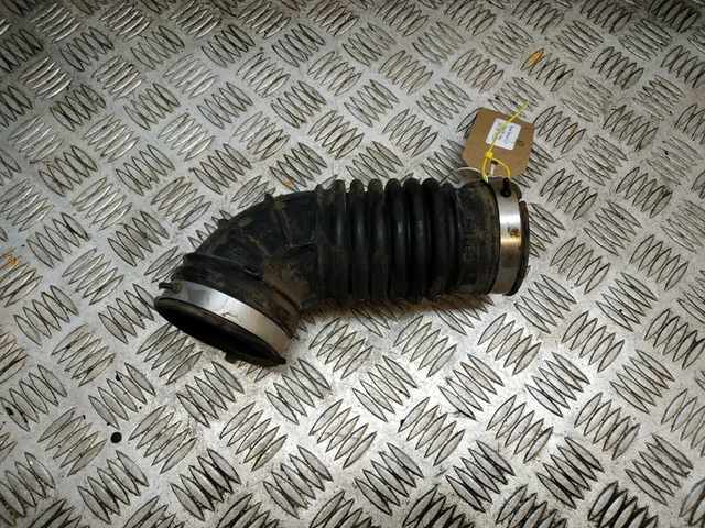 NISSAN NAVARA D23 NP300 2.3 2015-20 Air Turbo Pipe 16576-4JA1A £30.00 ...