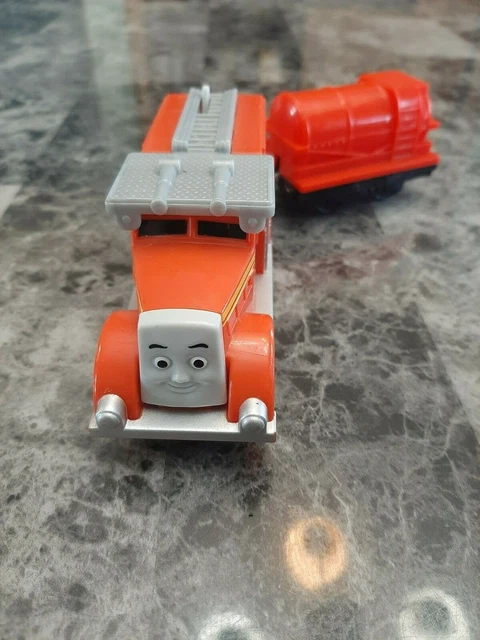 THOMAS AND FRIENDS Trackmaster Motorized Fiery Flynn & Tender $16.87 ...