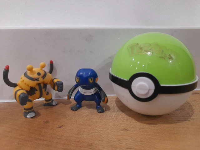 POKEMON 2008 ORIGINAL Green Pokeball & Electrivire And Croagunk Figures ...