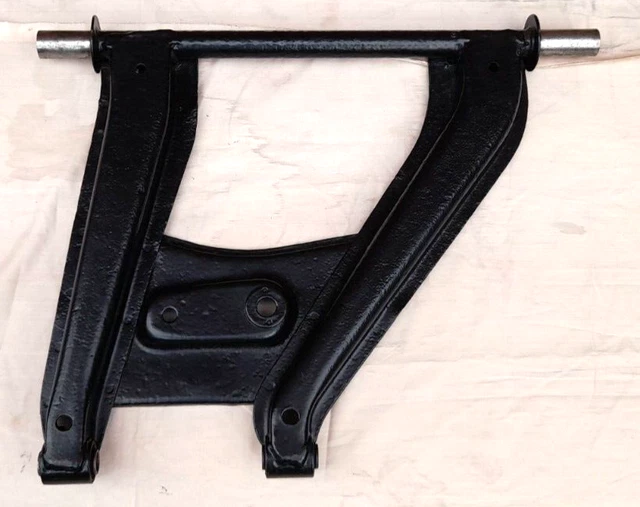 DATSUN 240Z 260Z Rear Suspension Transverse Link Left or Right £25.00 ...