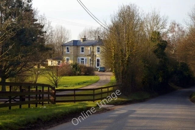 PHOTO 6X4 FORMER station at Bartlow Bartlow lay on the Great Eastern ...
