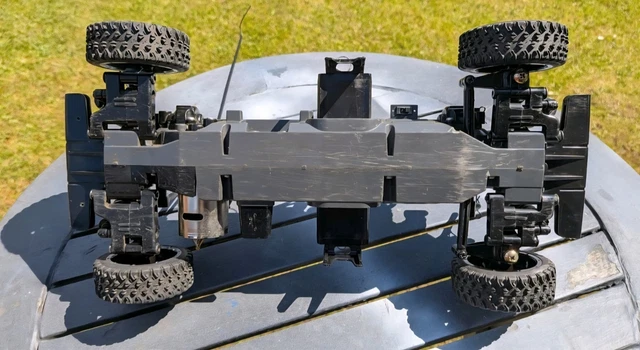 TAMIYA TL01 4WD RC Car with BMW Carbon effect Body Shell not TT01 TT02 ...