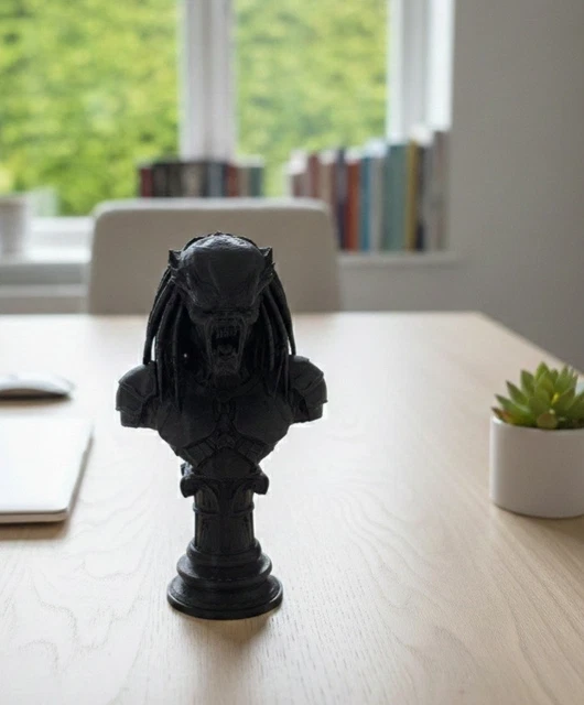 PREDATOR YAUTJA BUST Statue 3D Printed Figure Model Unpainted Sci-Fi ...