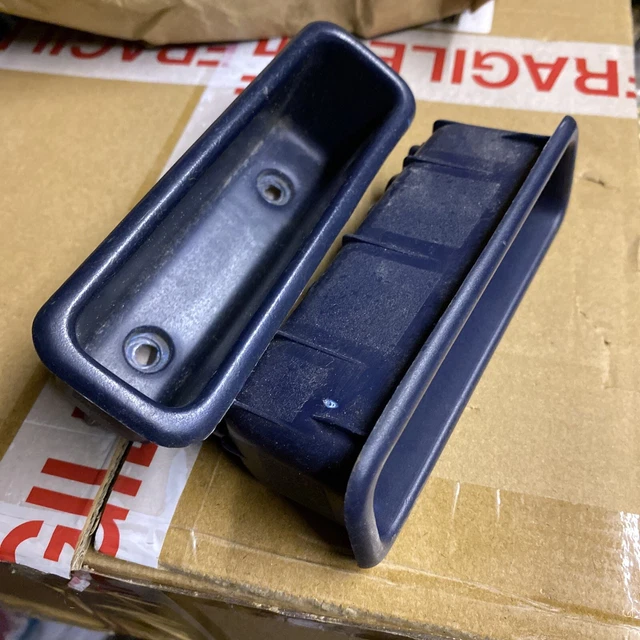 TOYOTA MR2 MK1 Pair Of Blue Interior Door Handle Pull Cups AW11 Mk1b £ ...
