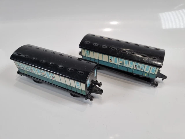OLD COACHES CARRIAGE Ertl Thomas the Tank Engine Friends Diecast Train ...