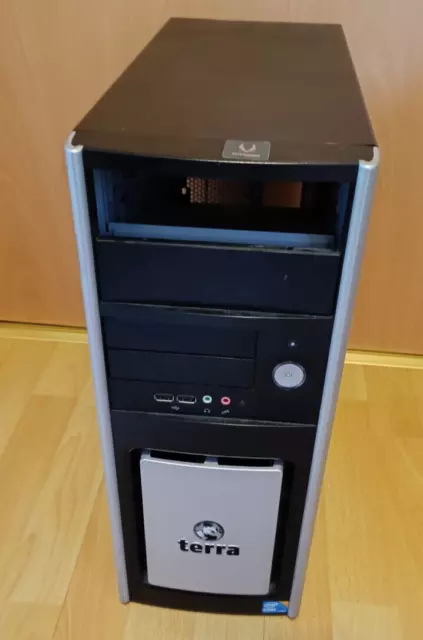 TERRA ATX PC GAMER Gehäuse RETRO zum EIGENBAU mit HDD und LINUX EUR 16 ...