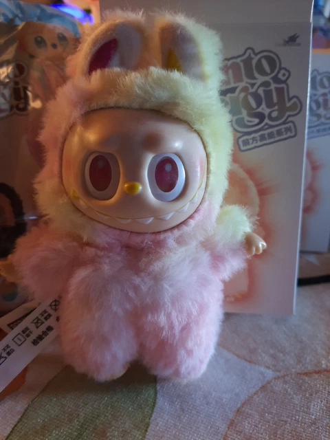 LABUBU BIG INTO Energy Loyalty Labubu The Monsters Authentique Popmart ...
