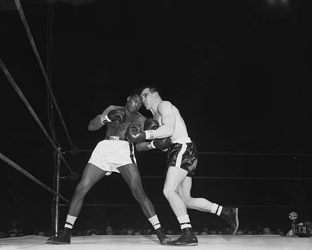 GIL TURNER AND Gene Fullmer In Boxing Match 1956 Old Boxing Photo EUR 6 ...