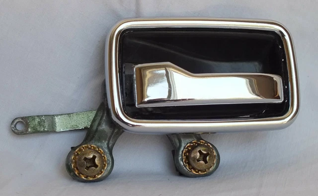 MERCEDES-BENZ W108 W109 Interior Left Door Panel Handles 108 766 05 11 ...