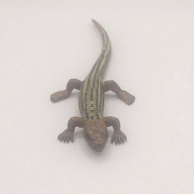 EARLY LEARNING CENTRE Solid Plastic Common Lizard Wildlife Animal ...