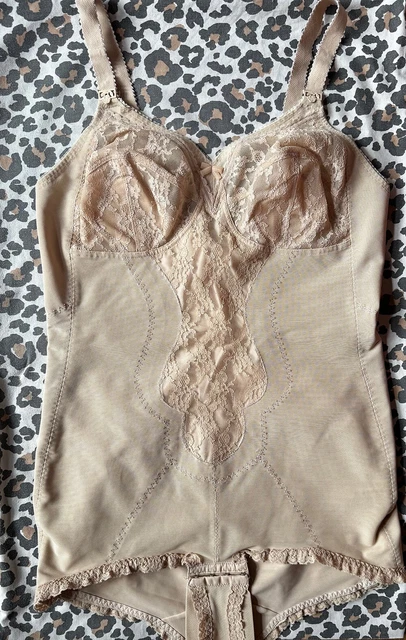 VINTAGE TRIUMPH CORSELETTE Bodyshaper Girdle Corset - 1980s - Size 95 ...