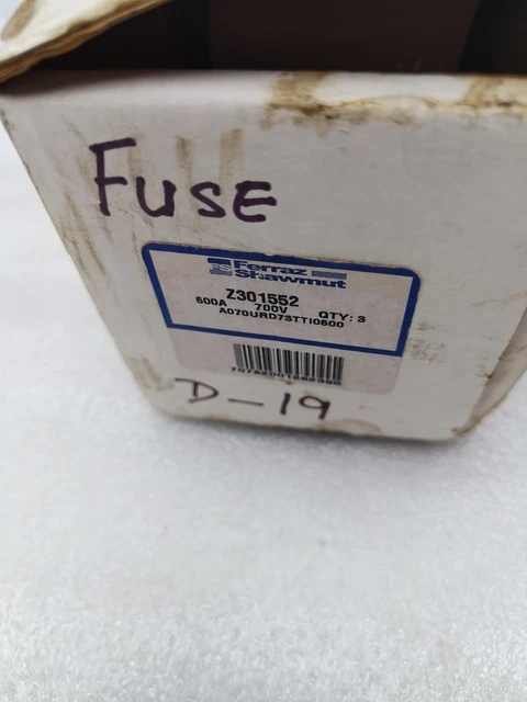 FERRAZ SHAWMUT Z301552 600A 700V A070URD73TTI0600(LOT OF 3PC FREE FAST ...