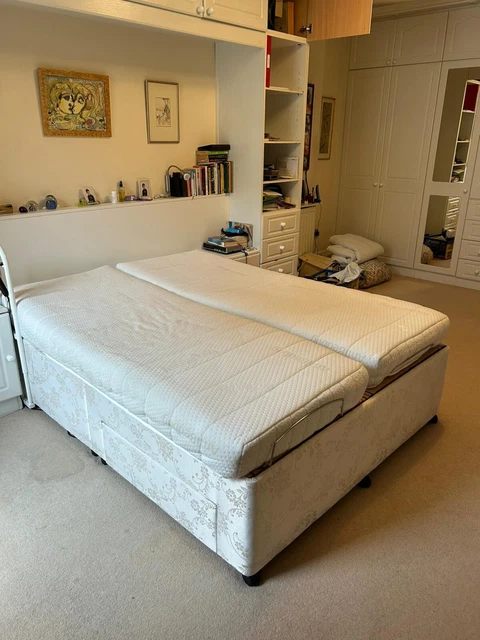 LAYBROOK CORFE KINGSIZE Dual Adjustable Bed with Superior Mattresses ...