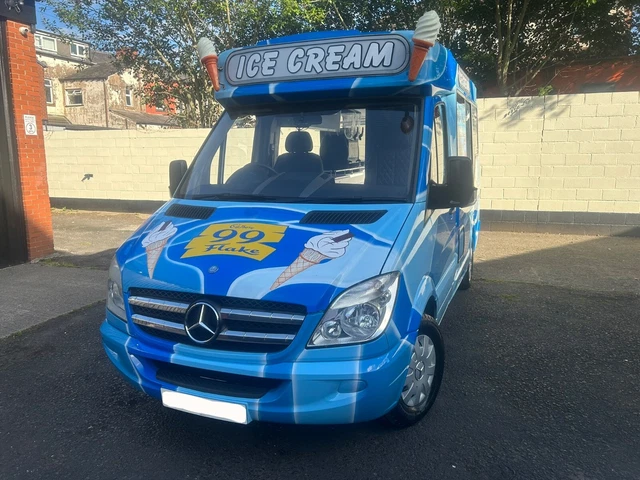 WHITBY MORRISON MERCEDES Sprinter Ice Cream Van Rapida & Slush - Vat ...