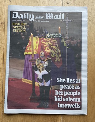 QUEEN ELIZABETH II FUNERAL DAILY MAIL NEWSPAPER UK THURSDAY 15TH ...