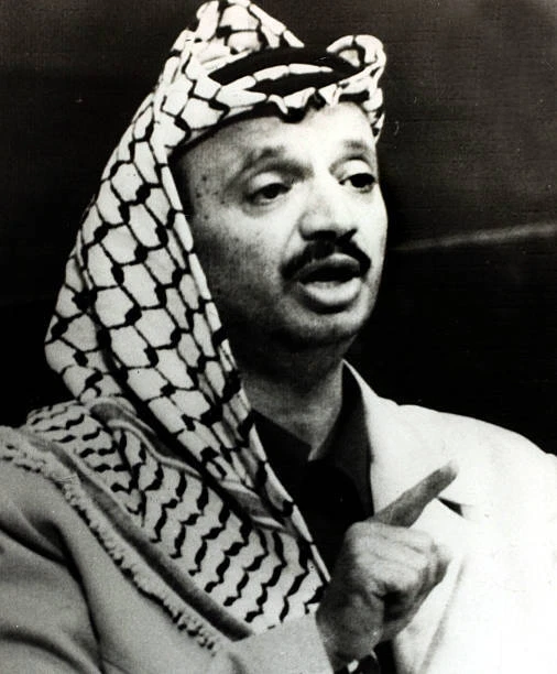 YASSER ARAFAT OF the Palestine Liberation Organisation 1970s OLD PHOTO ...