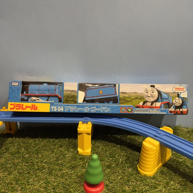 TOMY PLARAIL TRACKMASTER Gordon Thomas The Tank Engine Used In Box £24. ...