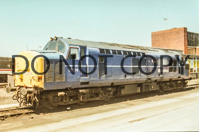 UK DIESEL TRAIN Railway Photograph Of Class 37 37074 Loco. Rm37-284 £1. ...