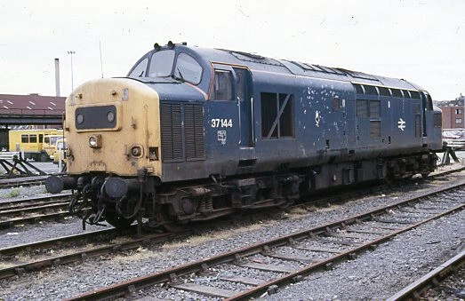 ORIGINAL COLOUR SLIDE of 37144 BR class 37 diesel loco £4.68 - PicClick UK
