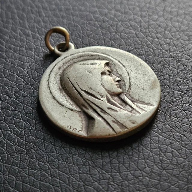 ANCIENNE MÉDAILLE RELIGIEUSE vierge Marie signée OBC Lourdes croyance ...