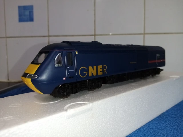 HORNBY HST CLASS 43 'ABERDEENSHIRE' GNER Livery dummy Car VGC Used £34. ...