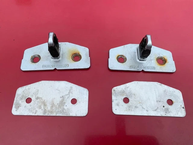 MERCEDES SL R129 Hard Top Front Locking Pins Pair With Shims 1297950615 ...
