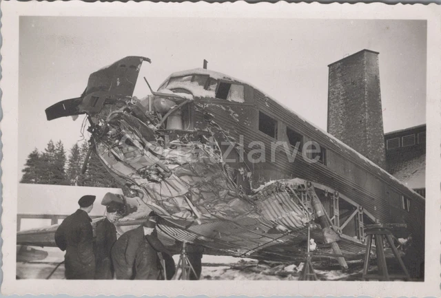 FOTO, FLUGZEUG JUNKERS Ju 52 nach Bruchlandung (MJ-56)1027 EUR 4,90 ...
