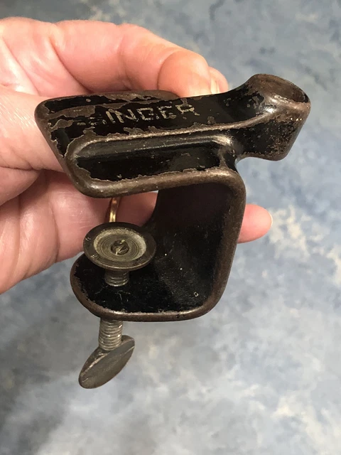 RARE ANTIQUE SINGER Sewing Machine C-Clamp HEAVY CAST IRON £54.90 ...