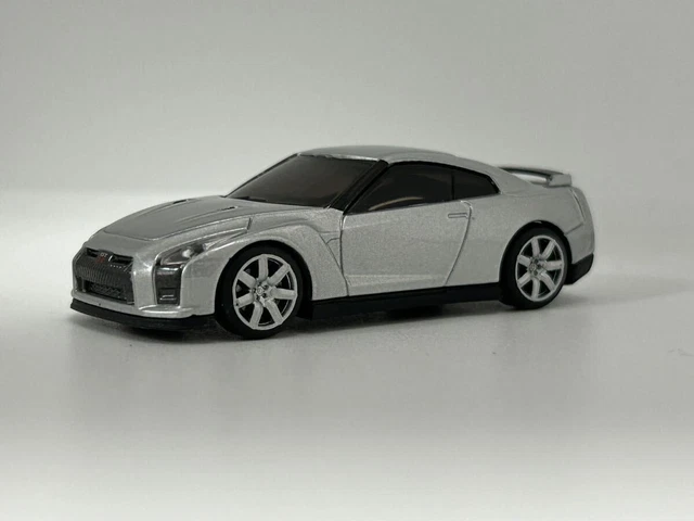 MINI-VOITURE NISSAN GTR R35 1/64 Gt-R Skyline EUR 71,58 - PicClick FR