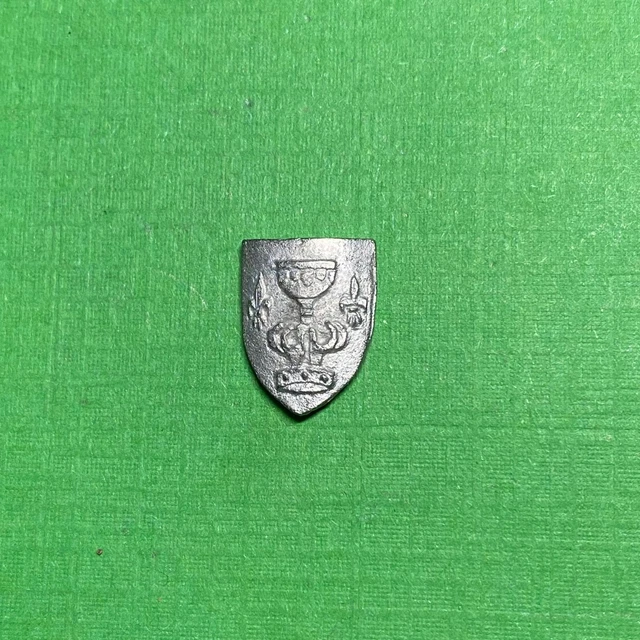 BRETONNIA GRAIL KNIGHTS SHIELD Warhammer Fantasy GW OOP 1995 Metal EUR ...