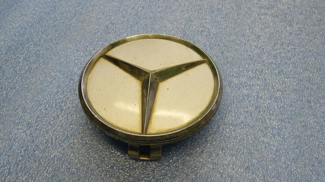 MERCEDES BENZ - hub cap rim lid / wheel center hub cap / 2204000125 £8. ...