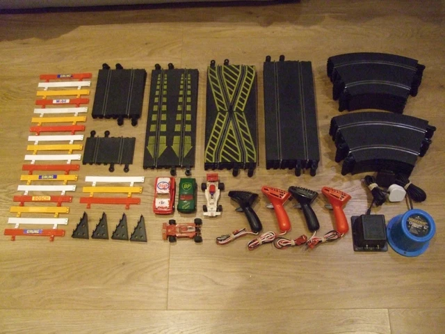 LARGE BOX OF Old Scalextric Track,Cars Etc. £23.58 - PicClick UK