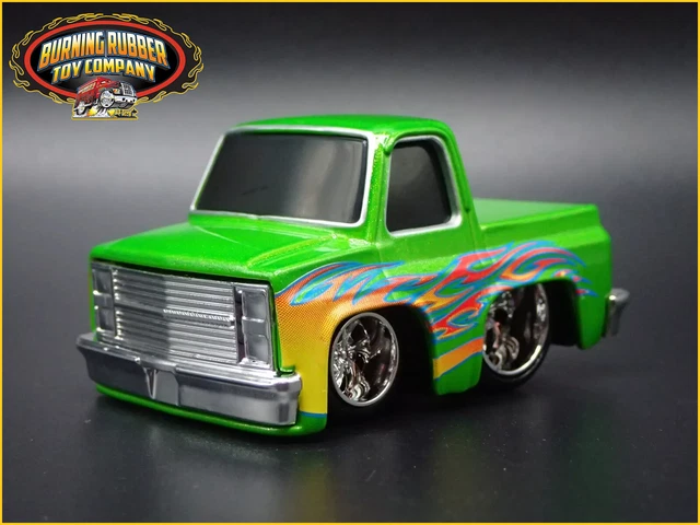1987 CHEVY CHEVROLET C10 Pick-Up Camion Modificata Verde 1/64 Modello ...