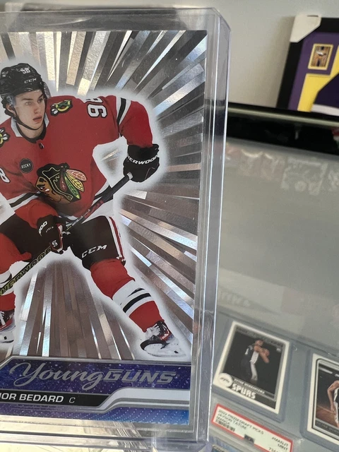 2023-24 UPPER DECK Series 2 Connor Bedard Young Guns Outburst Silver Rookie #451 EUR 1.691,63 ...