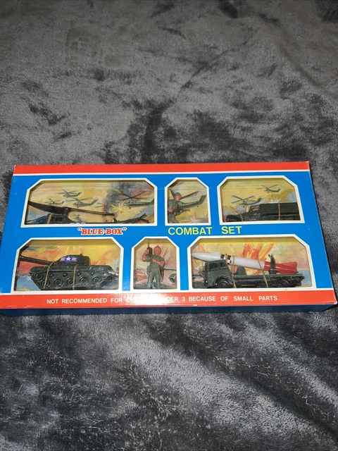 BLUE BOX TOYS Combat Set ( Mint Condition ) £150.00 - PicClick UK