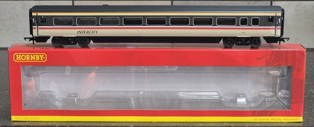 HORNBY R40152 MK4 FO first open in Intercity Swallow livery 'Coach G ...