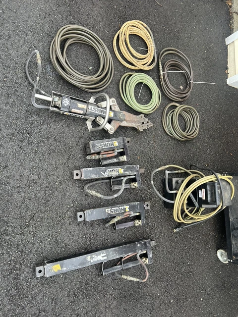 HURST JAWS OF Life Rescue Extrication Tools and Electric Pump, Complete ...