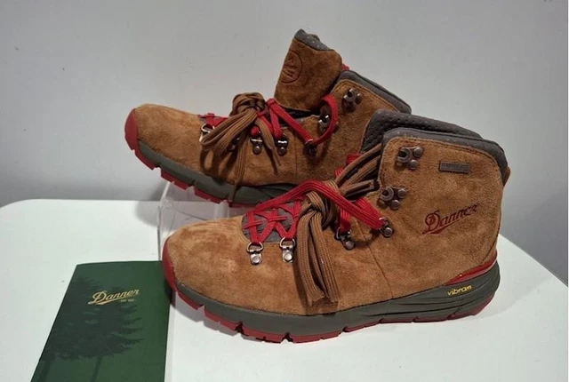 NWOB DANNER MOUNTAIN 600 Waterproof Hiking Men's Boots Size 8.5 D Free ...